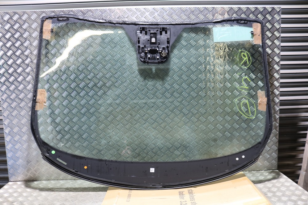 FORD TRANSIT CUSTOM MK8 FRONT WINDSCREEN GLASS JK21-V03100-A 2018-2023 YP23 – Gala Motors