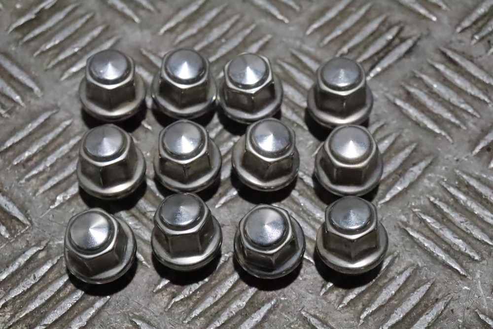 FORD ECOSPORT MK1 ALLOY WHEEL NUTS X12 2018-2020 YY20 – Gala Motors