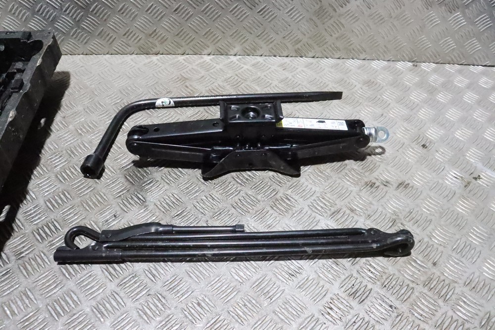 FORD TRANSIT CUSTOM MK8 CAR JACK KIT WITH FOAM KK21-17A012-AB 2018-2022 ...