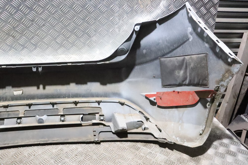 FORD FIESTA MK7 REAR BUMPER COMPLETE FROZEN WHITE (SEE PHOTOS) 2013 ...