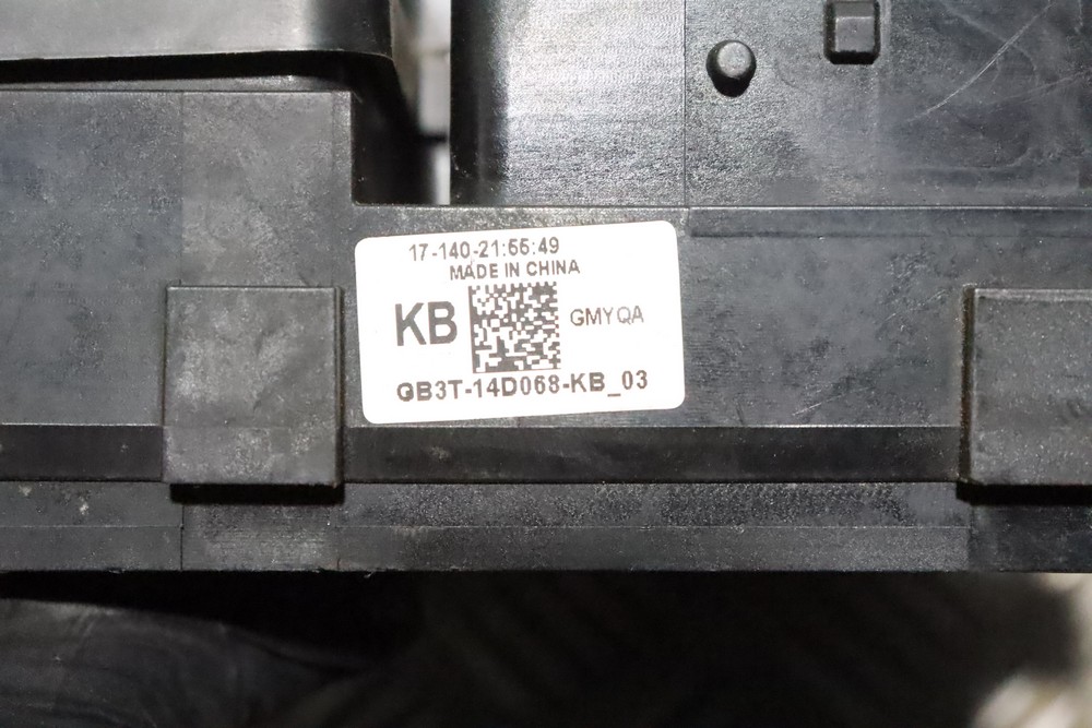 FORD RANGER MK3 3.2 TDCI ENGINE BAY FUSE BOX GB3T-14D068-KB 2016-2022 ...