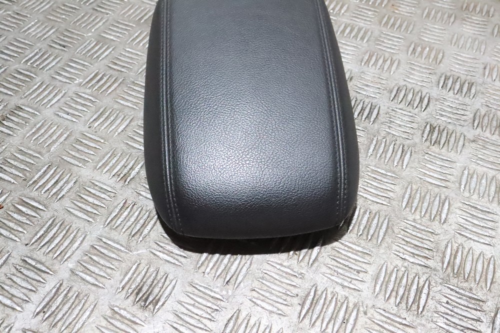 FORD FOCUS MK3 LEATHER ARMREST (SEE PHOTOS) 2015-2018 CK17 – Gala Motors
