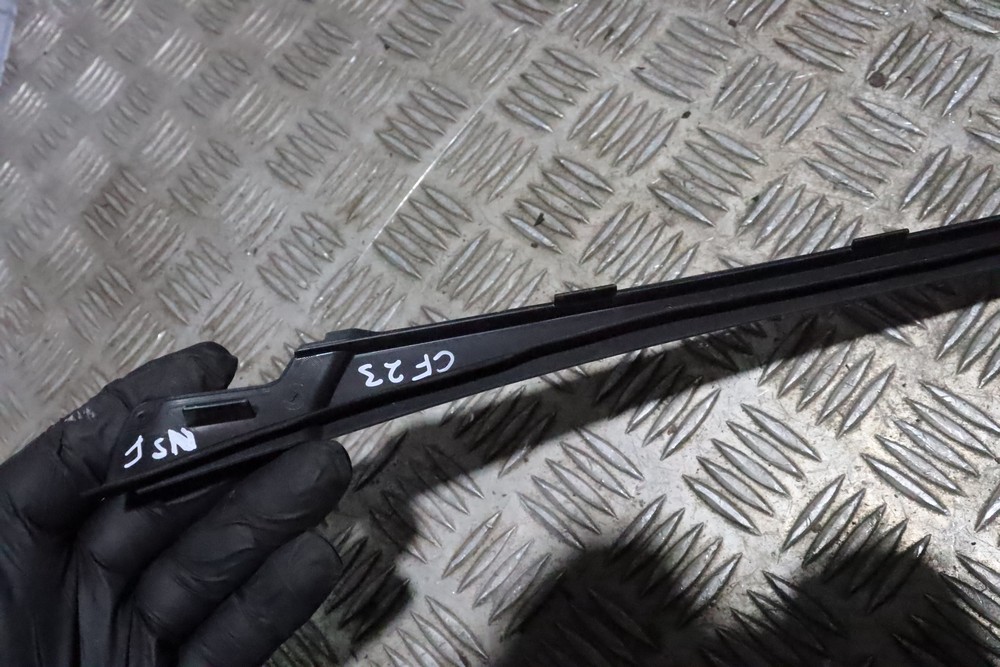 FORD PUMA MK1 NS WINDSCREEN WEATHER STRIP 2019-2024 CF23 – Gala Motors