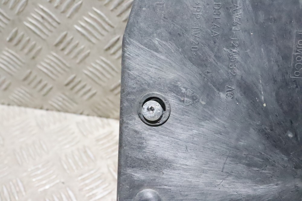 FORD FOCUS MK3 ST ENGINE ECU CAGE HOLDER AV61-12A532-AC 2015-2018 LN16 ...