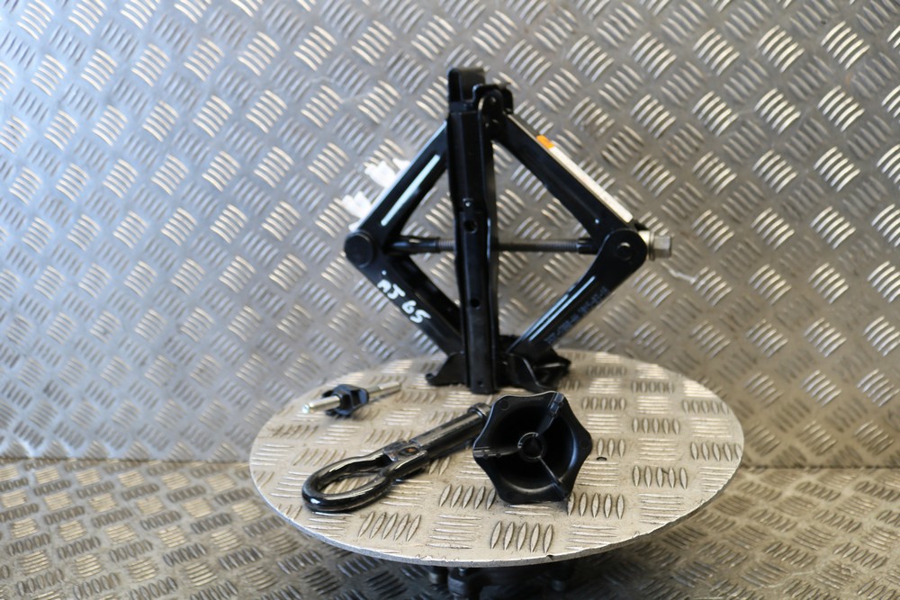 FORD MONDEO MK5 CAR JACK KIT (FOR FULL SIZE WHEEL) 2015-2018 AJ65 ...