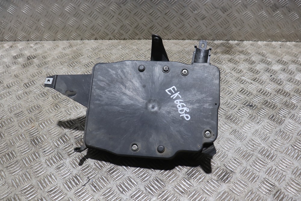 FORD FOCUS MK3 ENGINE ECU CAGE HOLDER AV61-12A532-AC 2015-2018 EK66BP ...