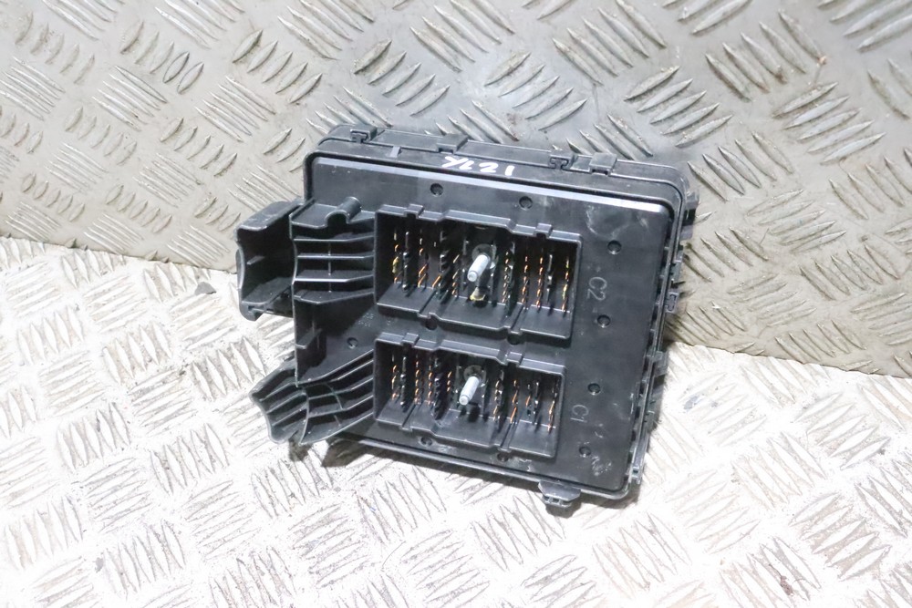 FORD TRANSIT CUSTOM 2.0 ECOBLUE ENGINE BAY FUSE BOX KK3T-14D068-J 2018 ...