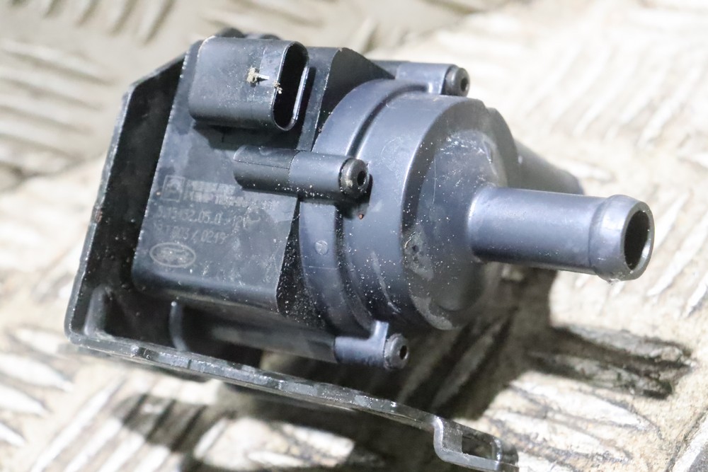FORD FOCUS MK3 1.0 ECOBOOST WATER ANTIFREEZE CIRCULATION PUMP 2015-2018 ...