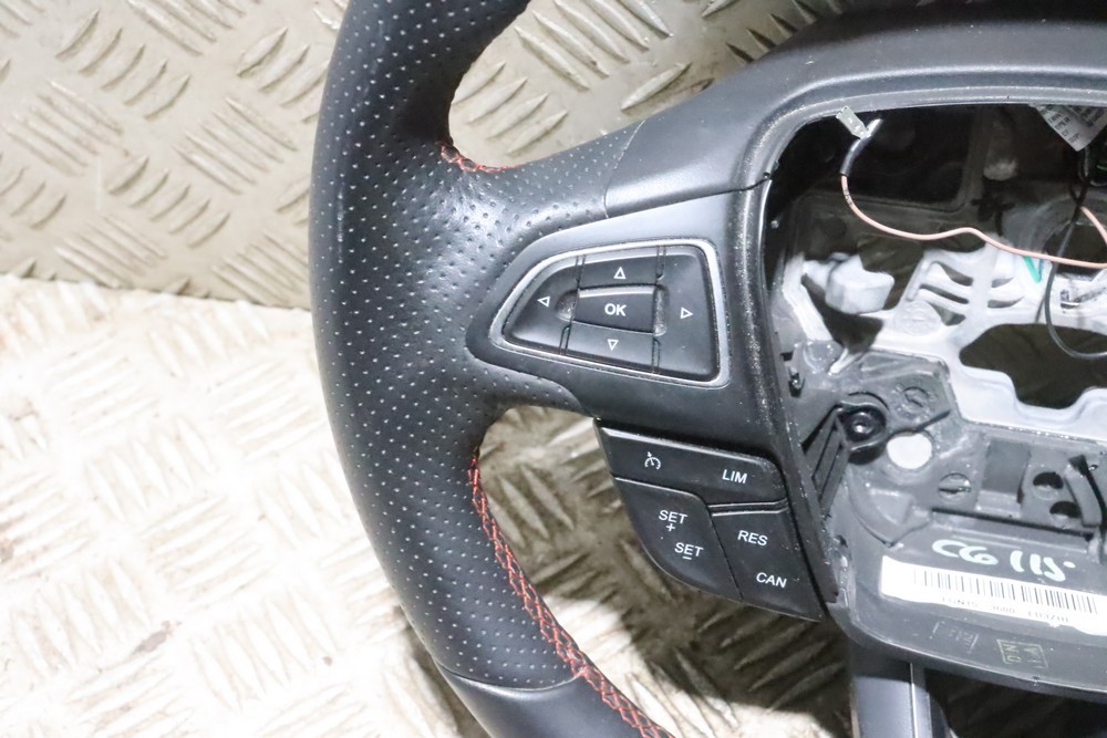 FORD FOCUS MK3 ZETEC S STEERING WHEEL EGN15-3600-ED (RED STITCH) 2015 ...