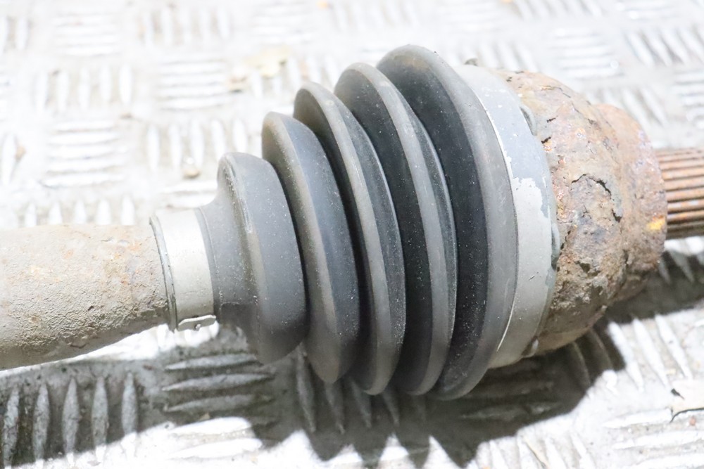 FORD FOCUS MK3 1.5 ECOBOOST EURO6 5SP MANUAL OS DRIVESHAFT 2015-2018 ...