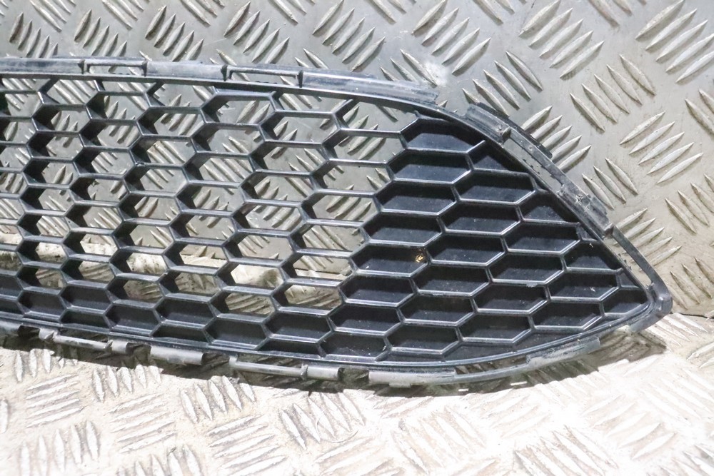 FORD FOCUS MK3 ZETEC S FRONT BUMPER MAIN GRILL (SEE PHOTOS) 2015-2018 ...