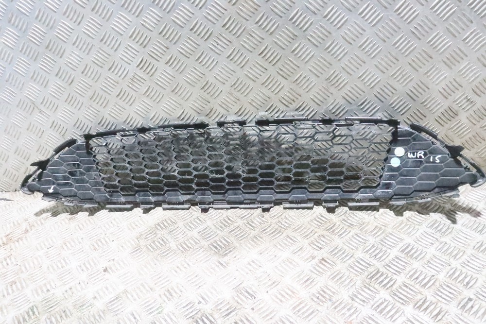 FORD FOCUS MK3 ZETEC S FRONT BUMPER MAIN GRILL (SEE PHOTOS) 2015-2018 ...